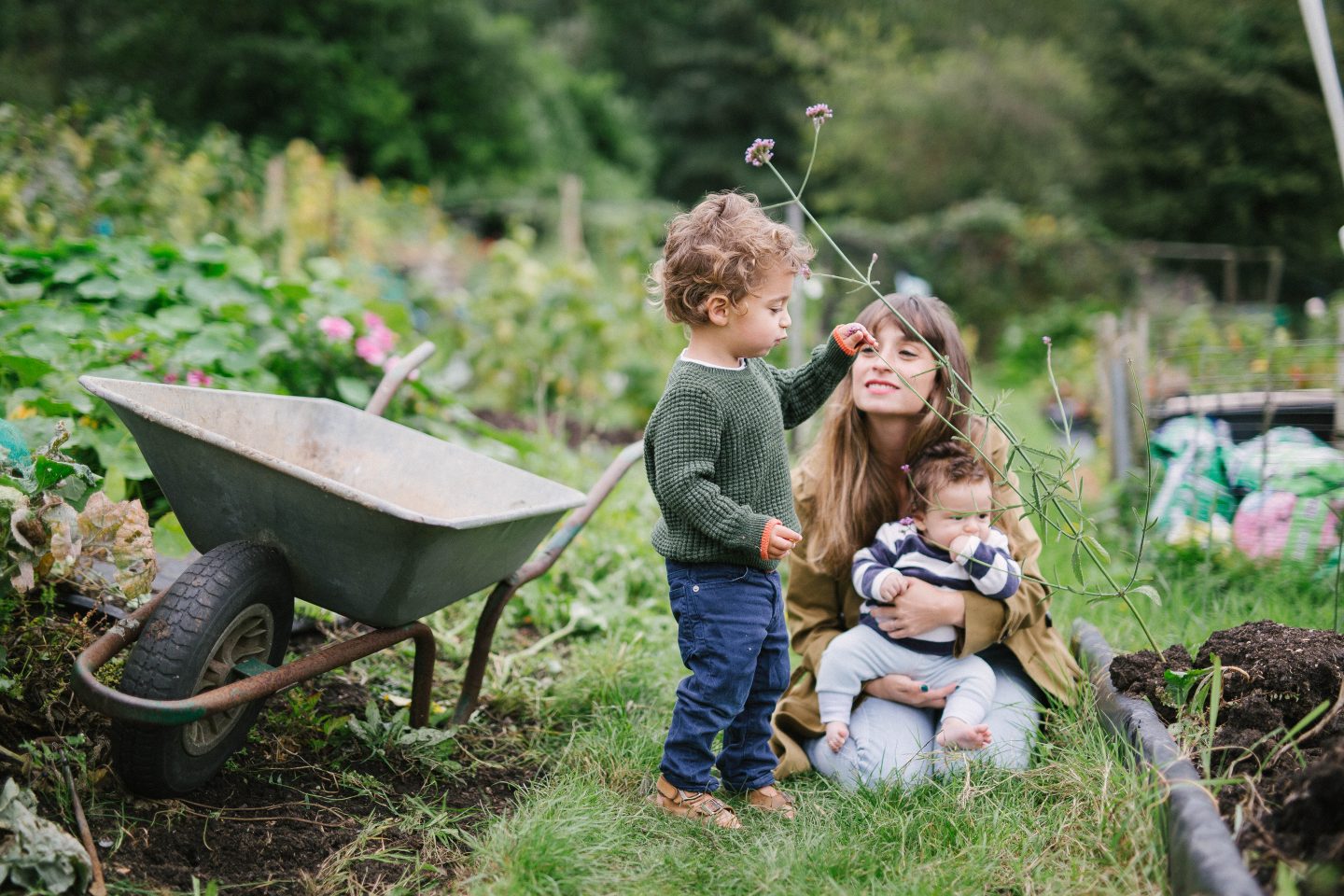 15 Slow And Simple Things To Do With Kids